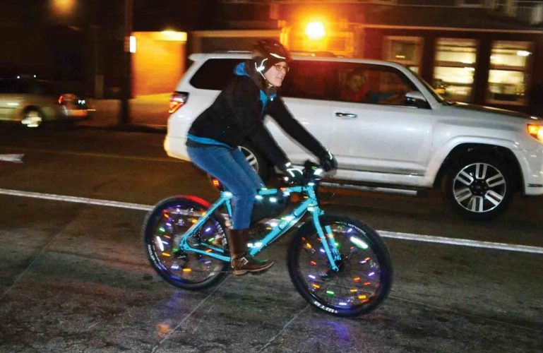 Holiday Lights Bike Tour to continue tradition | News, Sports, Jobs ...